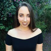 Paramedics treating more young women for alcohol intoxication than men