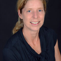 Anna Bigelow – The Conversation